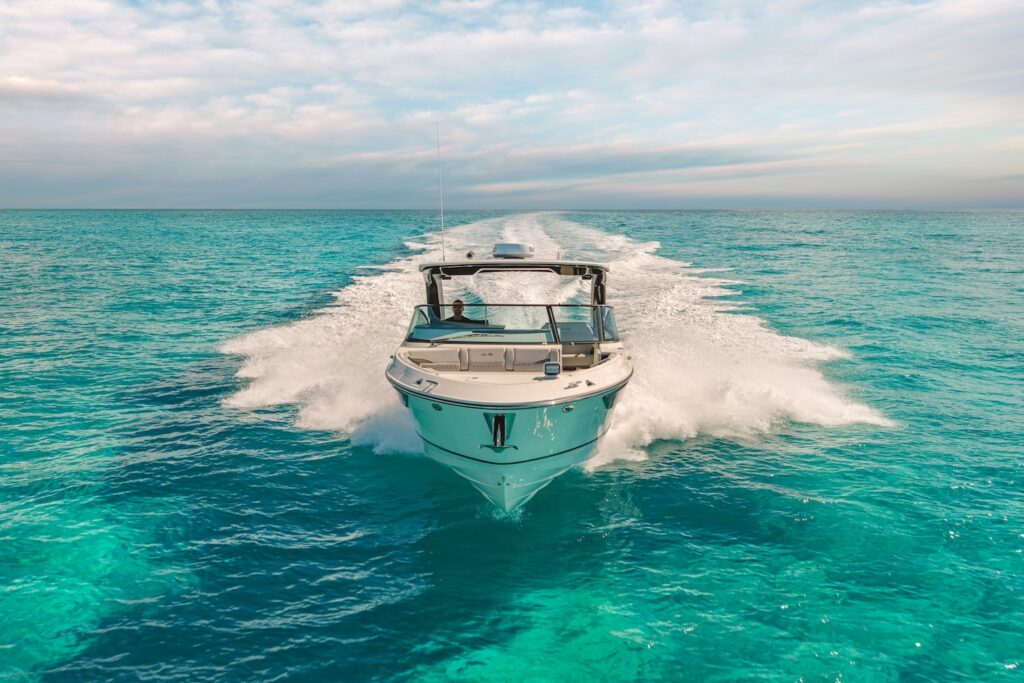 360 SLX OB - PowerBoats PowerBoats